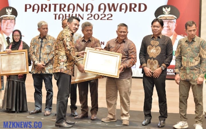 Komitmen Lindungi Pekerja, PTBA Raih Paritrana Award - MZK News