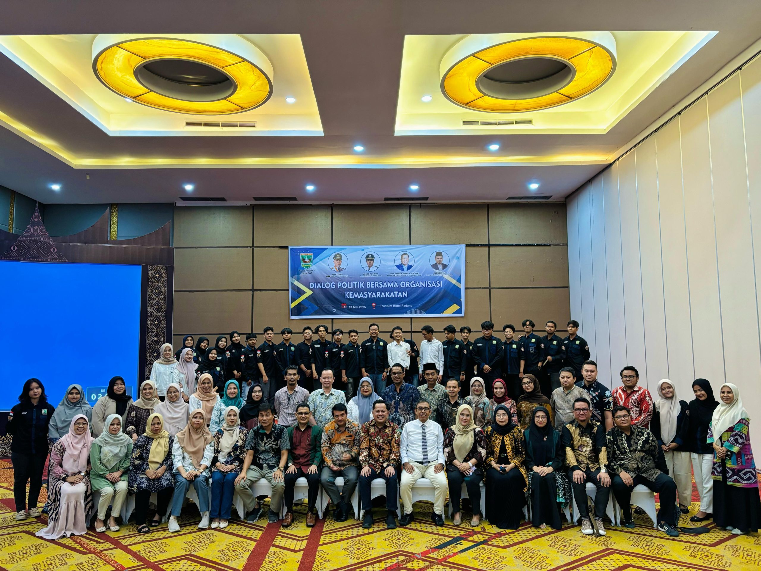 Doni Harsiva Yandra Dilantik Sebagai Ketua Ikatan Alumni Ilmu Politik Unand - MZK News